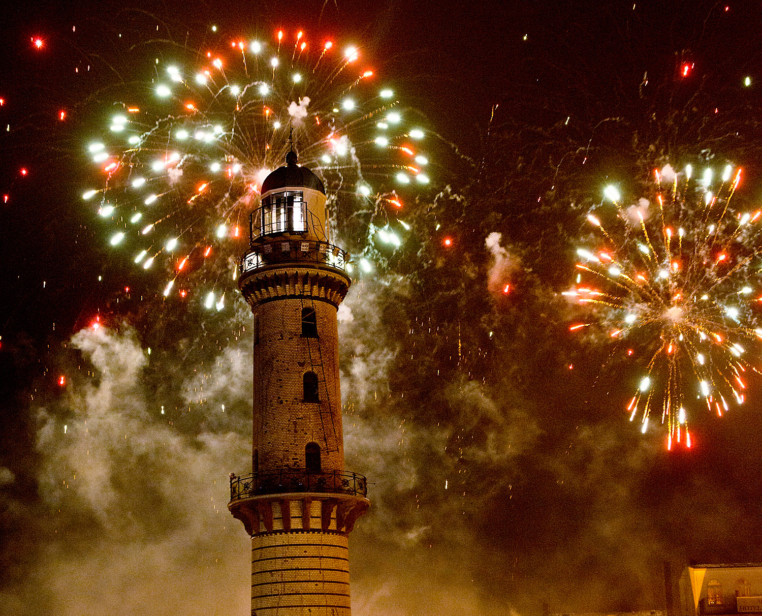 Warnemünder Turmleuchten | travelcam.tv