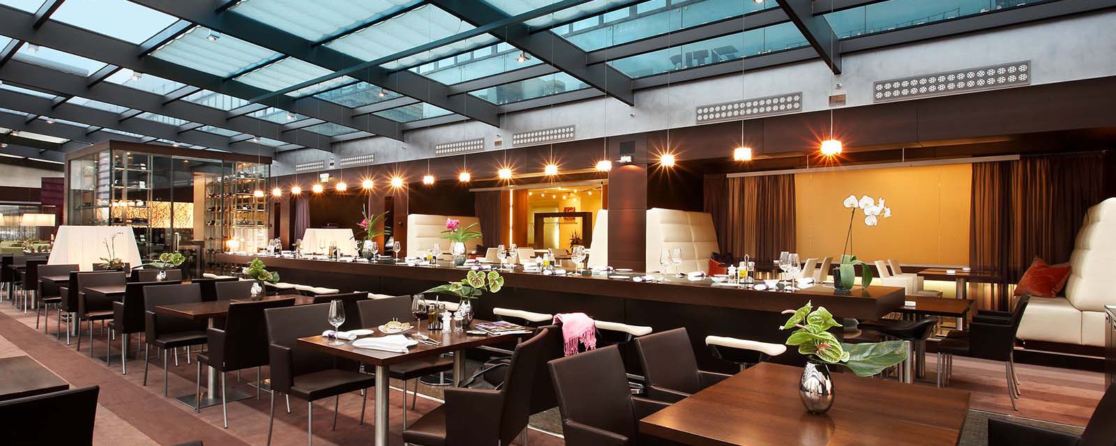 Sleep and Upgrade im Park Inn Berlin | travelcam.tv